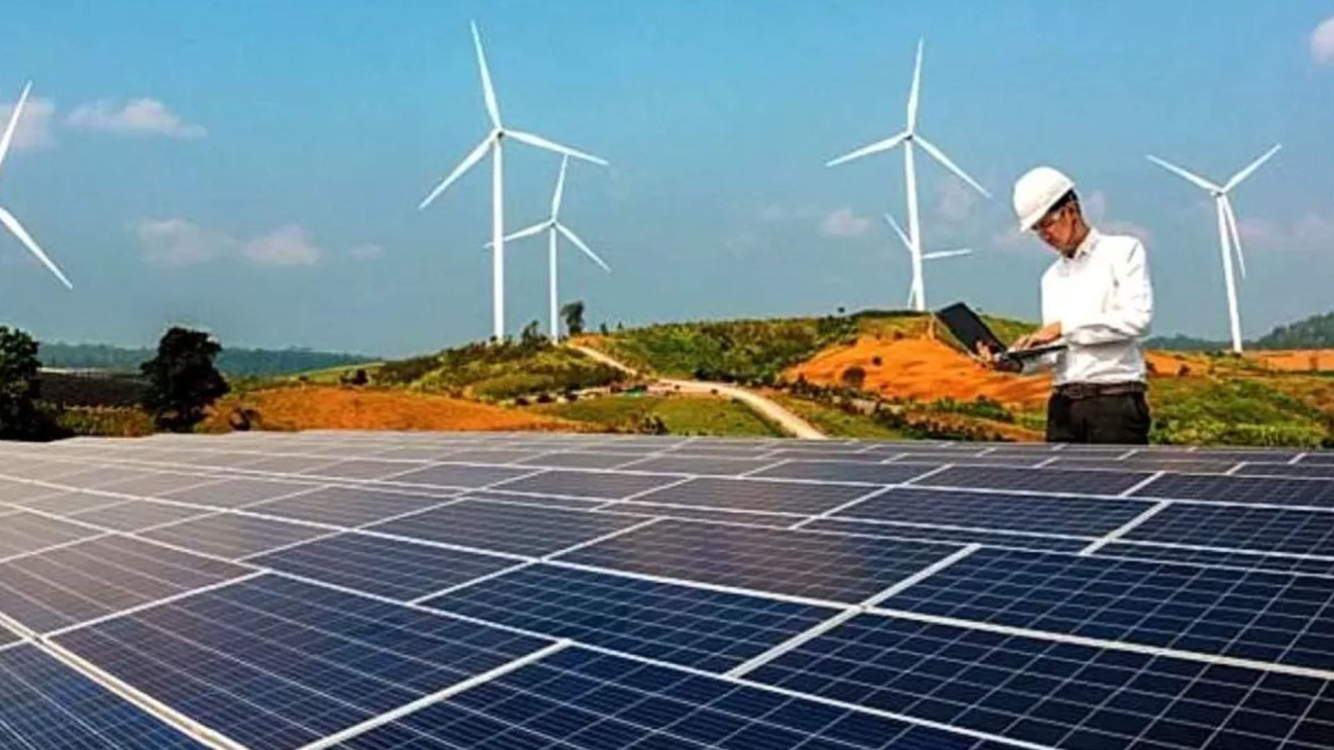 India's Solar PLI Scheme Ignites Job Boom, Creates Over 43,000 Jobs ...